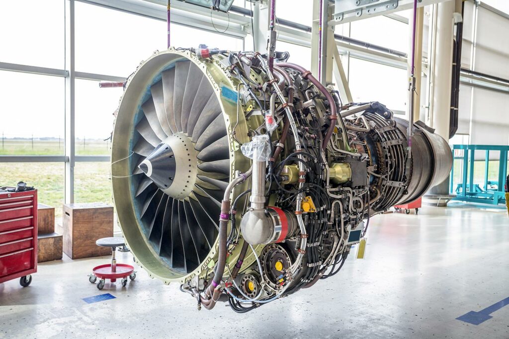 Inspecting Complex Aerospace Parts with X-Ray Tomography | RX Solutions
